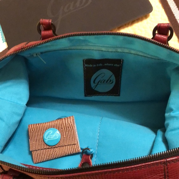 Gabs | Bags | New Gabs Papa Convertible Bag Configured As A ...